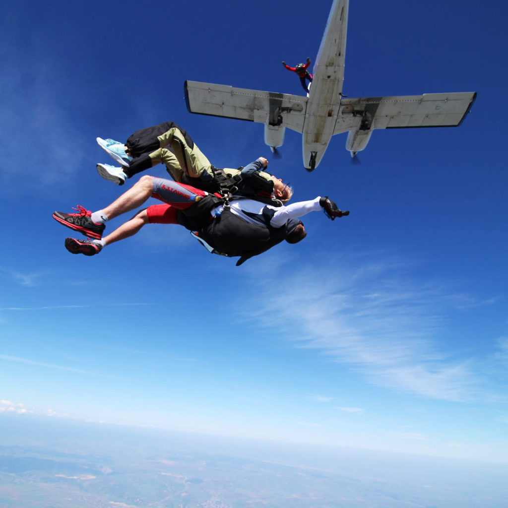 Salt cu Parasuta in Tandem, Cluj - GoExplore